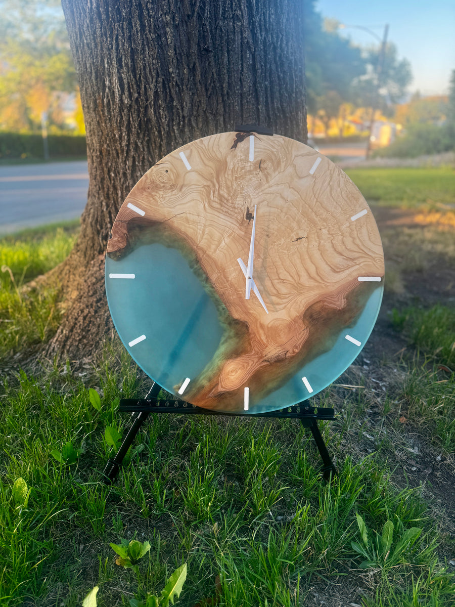 24" Ash & Glacial Blue Resin Clock – Canyon Ridge Studio